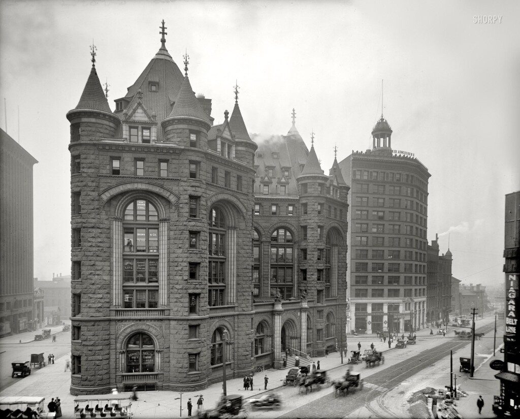 Jones Hospitality - Apartments within a meticulously restored 1854 mansion